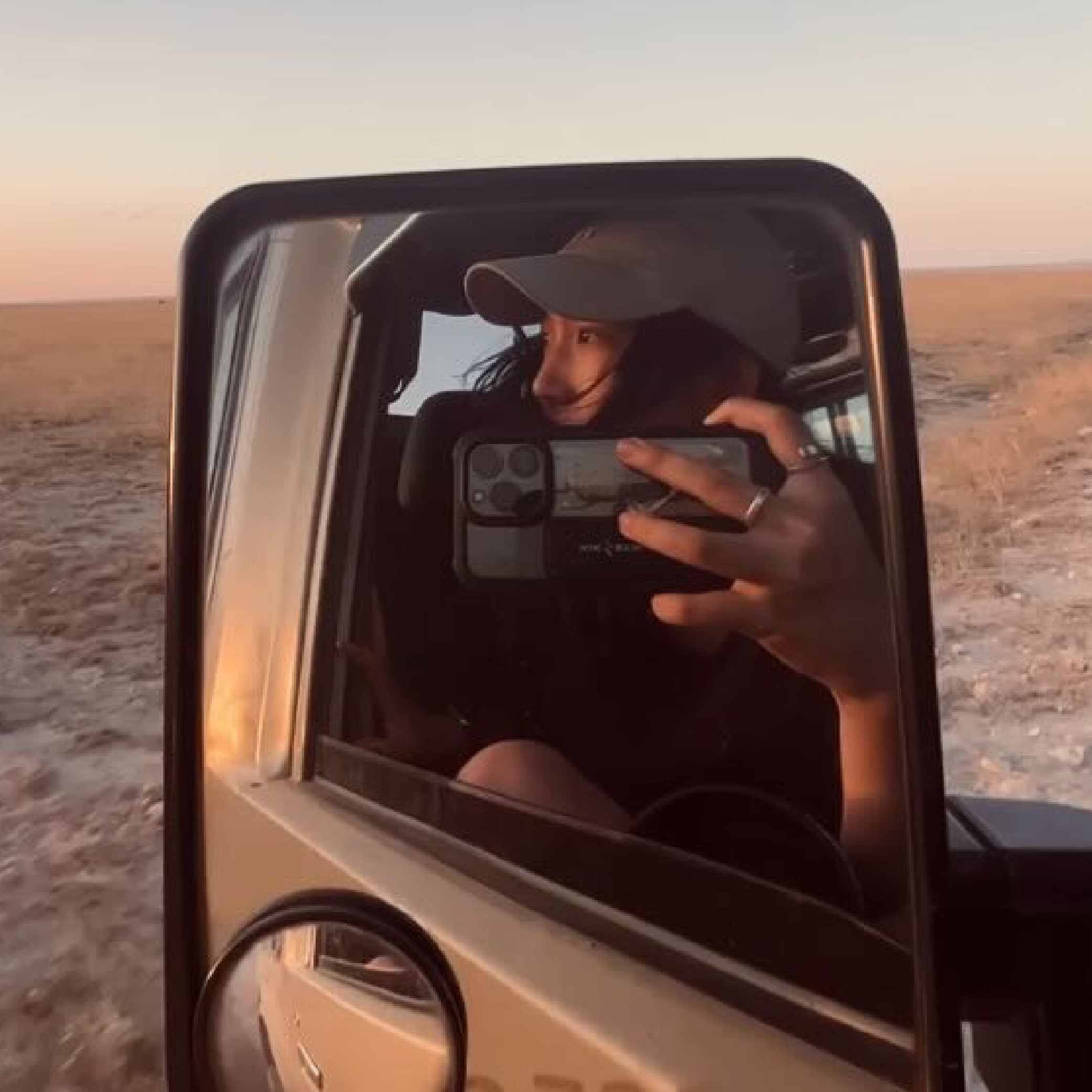 【WHY NOT BOLD】Roaming Across the Corners of the Globe: Interviewing Gigi Chang - BBOLD